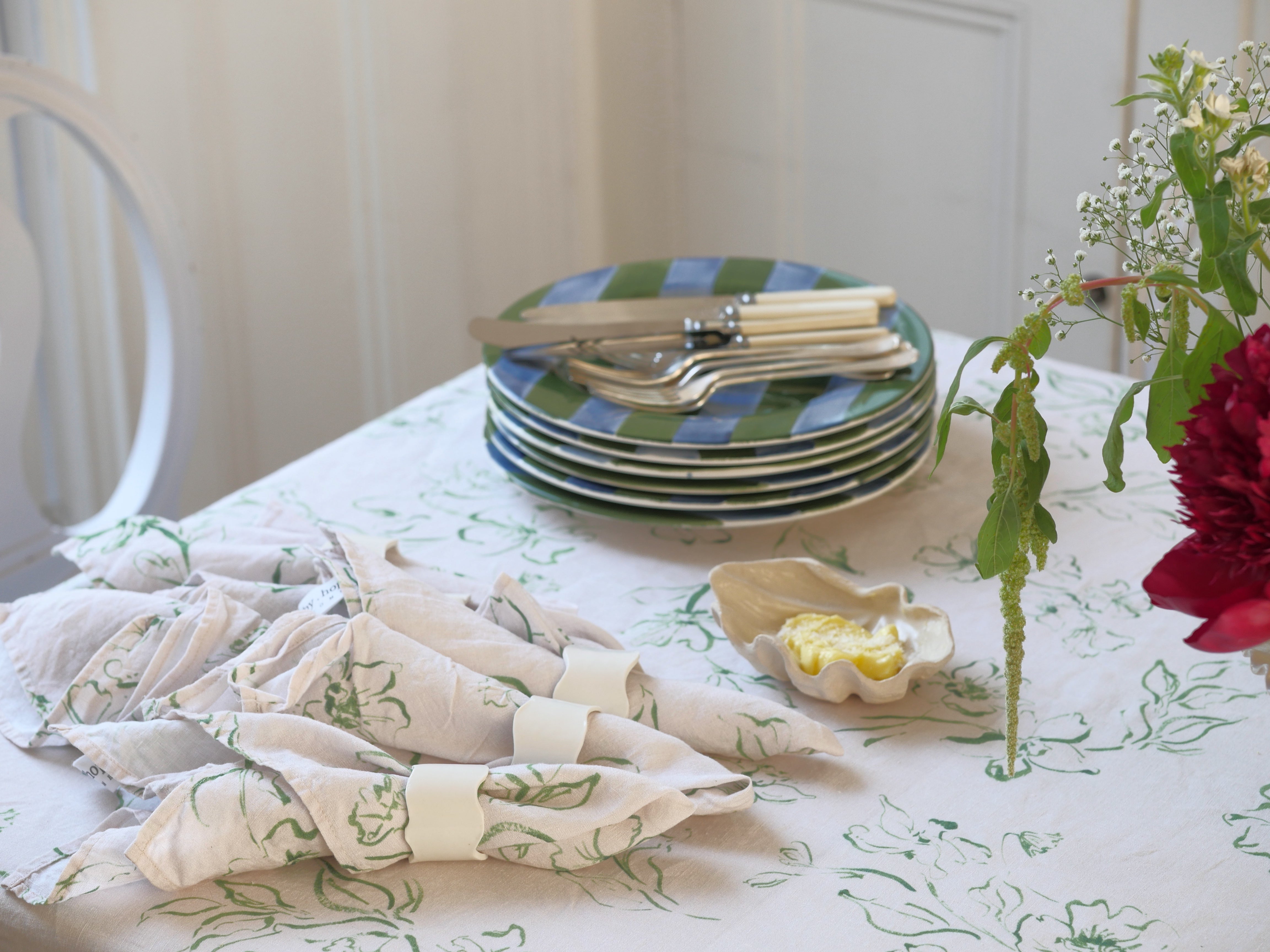 Preorder Ceramic Clam Shell – Marla & Primrose